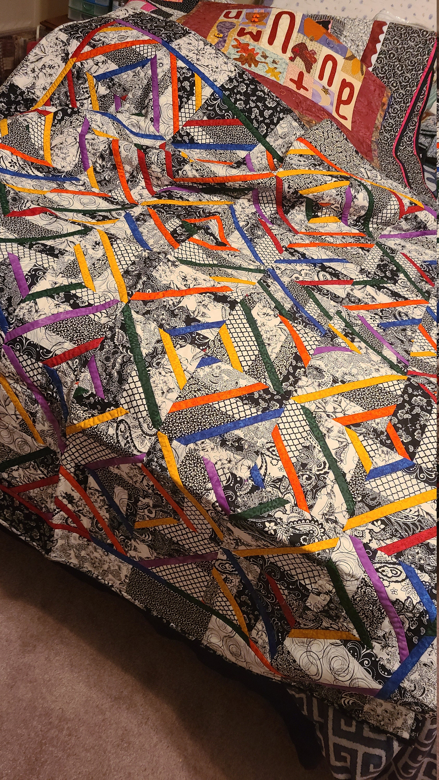 Black and White Criss Cross Quilt - Etsy UK