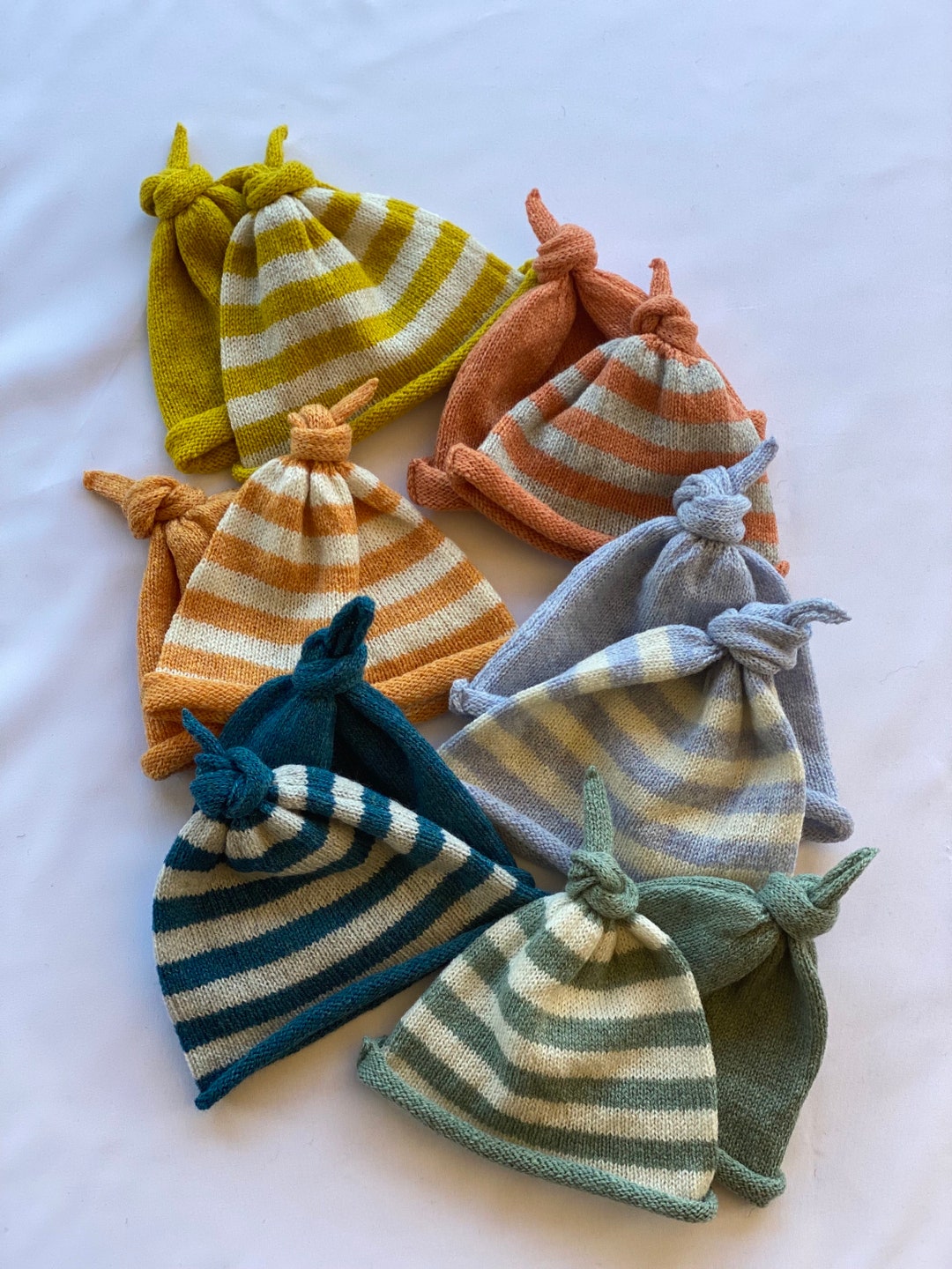 Top Knot Newborn Baby Hats - Soft Lambswool - Pure New Wool - Etsy