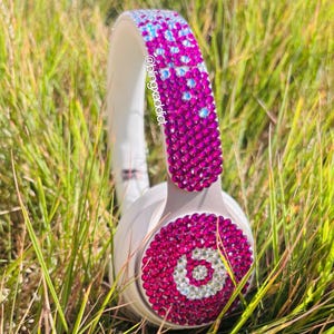 Custom Swarovski Crystal Beats by Dre Headphones | Bedazzled Solo Pro ...