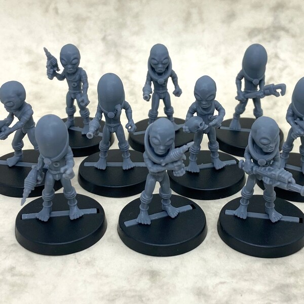 Aliens Miniatures - Etsy