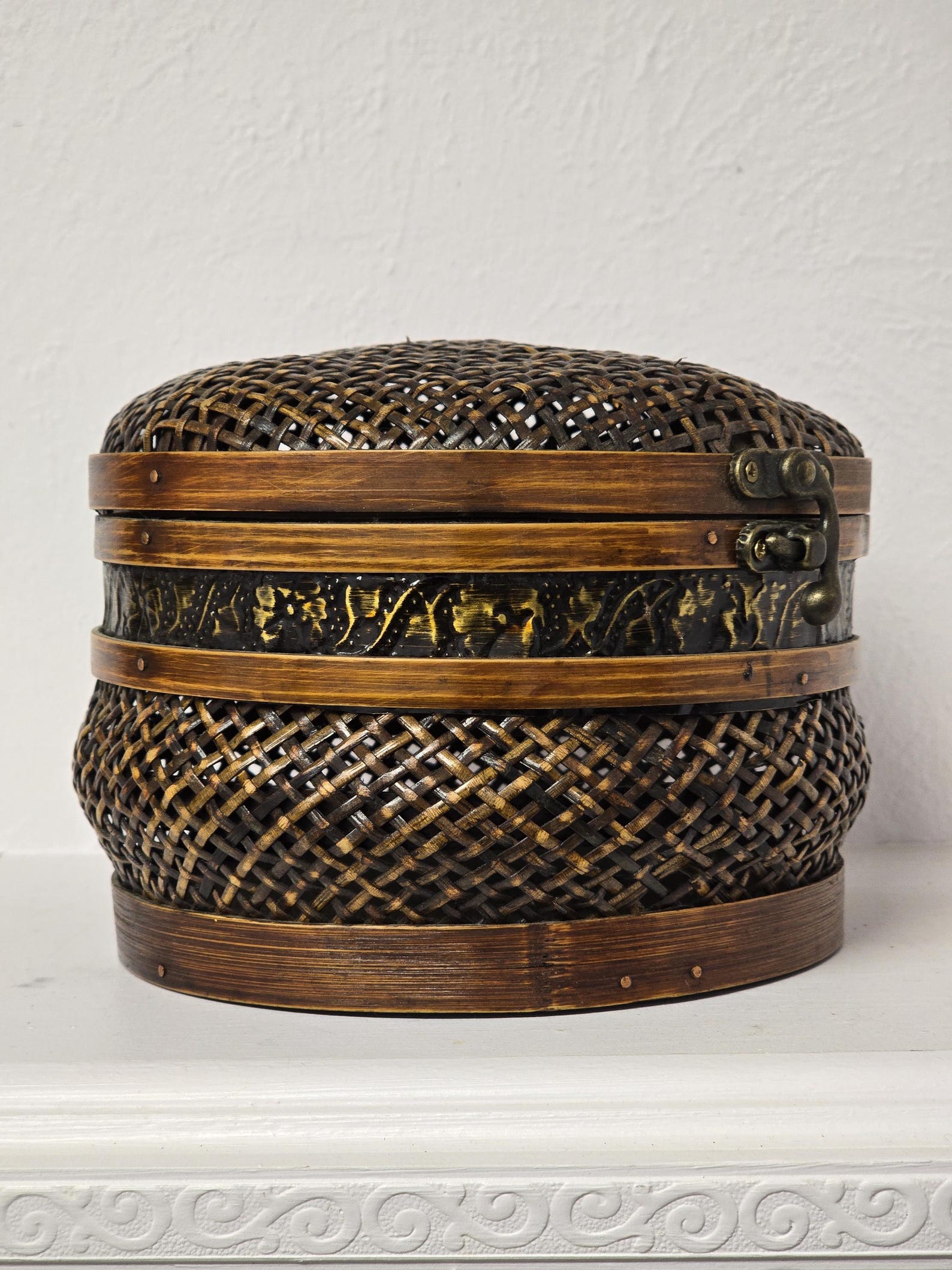Vintage Handcrafted Bamboo Decorative Box With Lid, Oval or Round ...