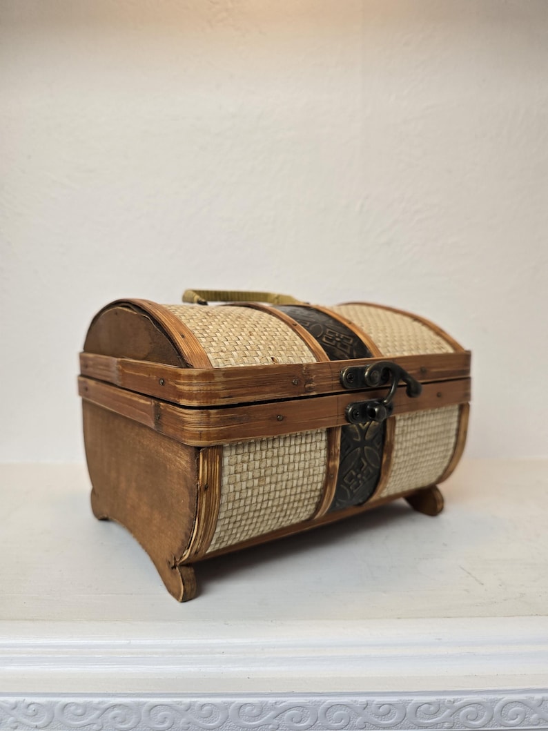 Vintage Handcrafted Wicker and Wood Decorative Box With Lid Boho Chic ...