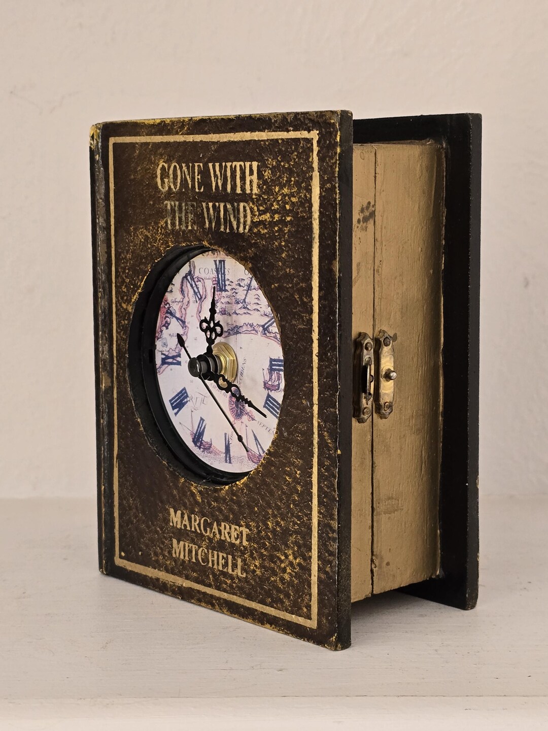 Vintage "gone With the Wind" Book Clock – Unique Upcycled Hidden ...