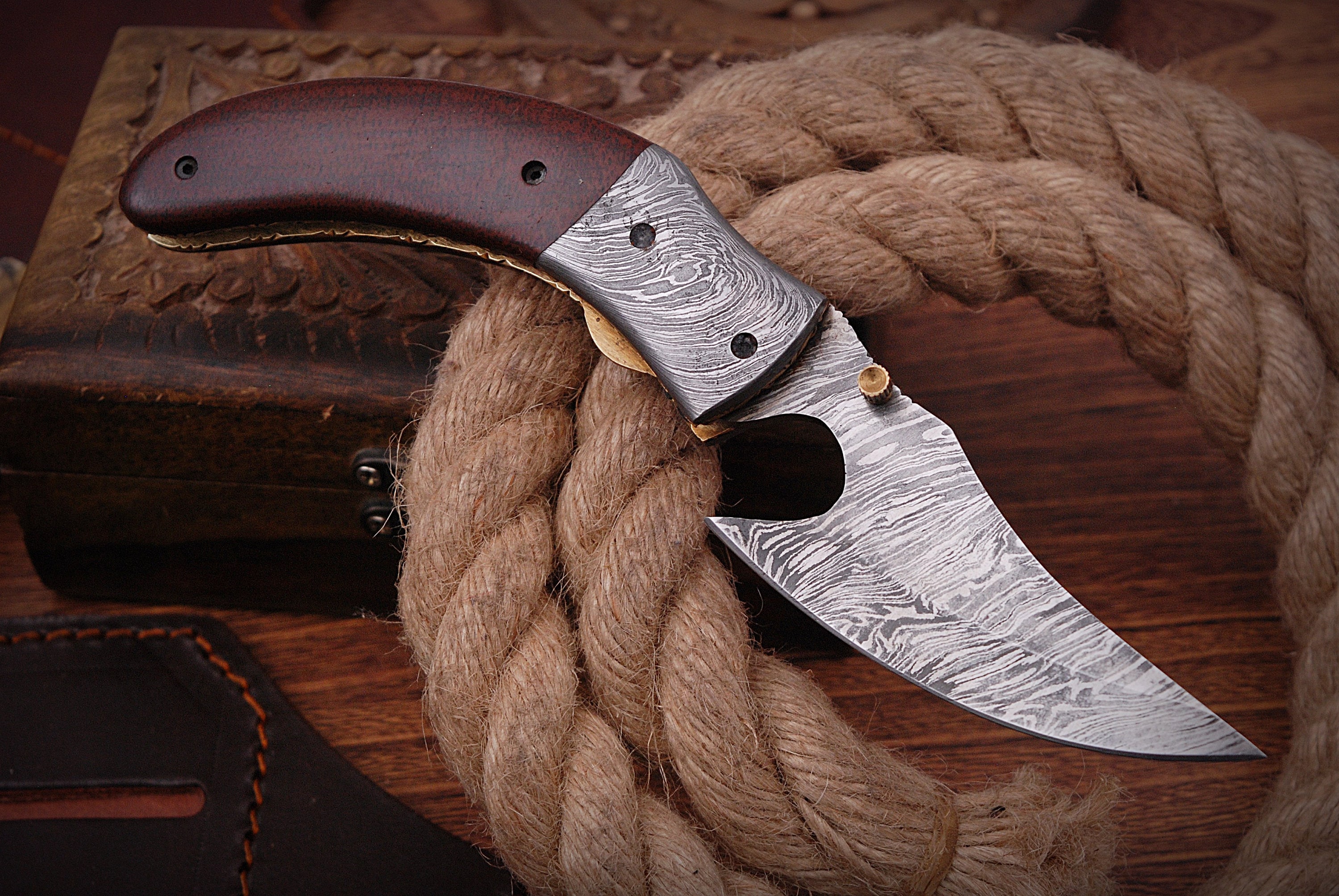 Custom Made Damascus Karambit Knife L Folding Blade Knife L Folding ...