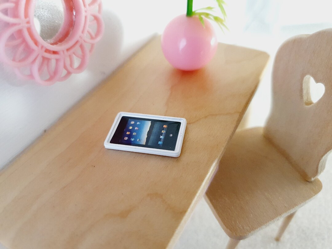 Dolls House White iPad Tablet, 1:12th Scale, Miniature Modern iPad - Etsy