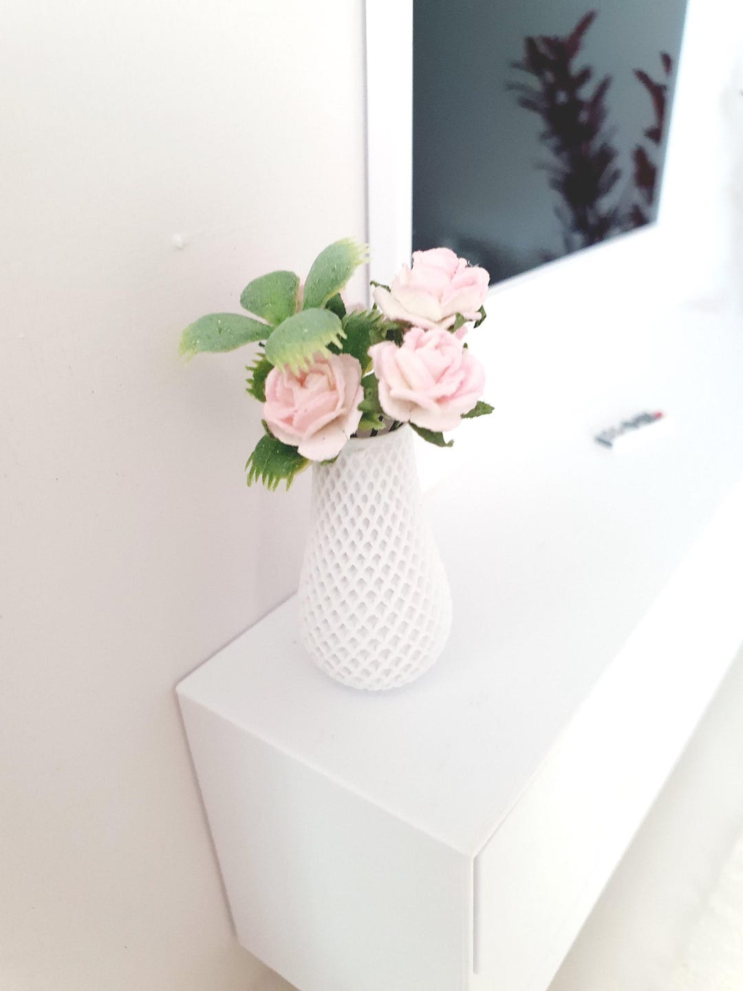 Dolls House Pink Roses in A Coloured Vase, Miniature Flowers, 12th ...