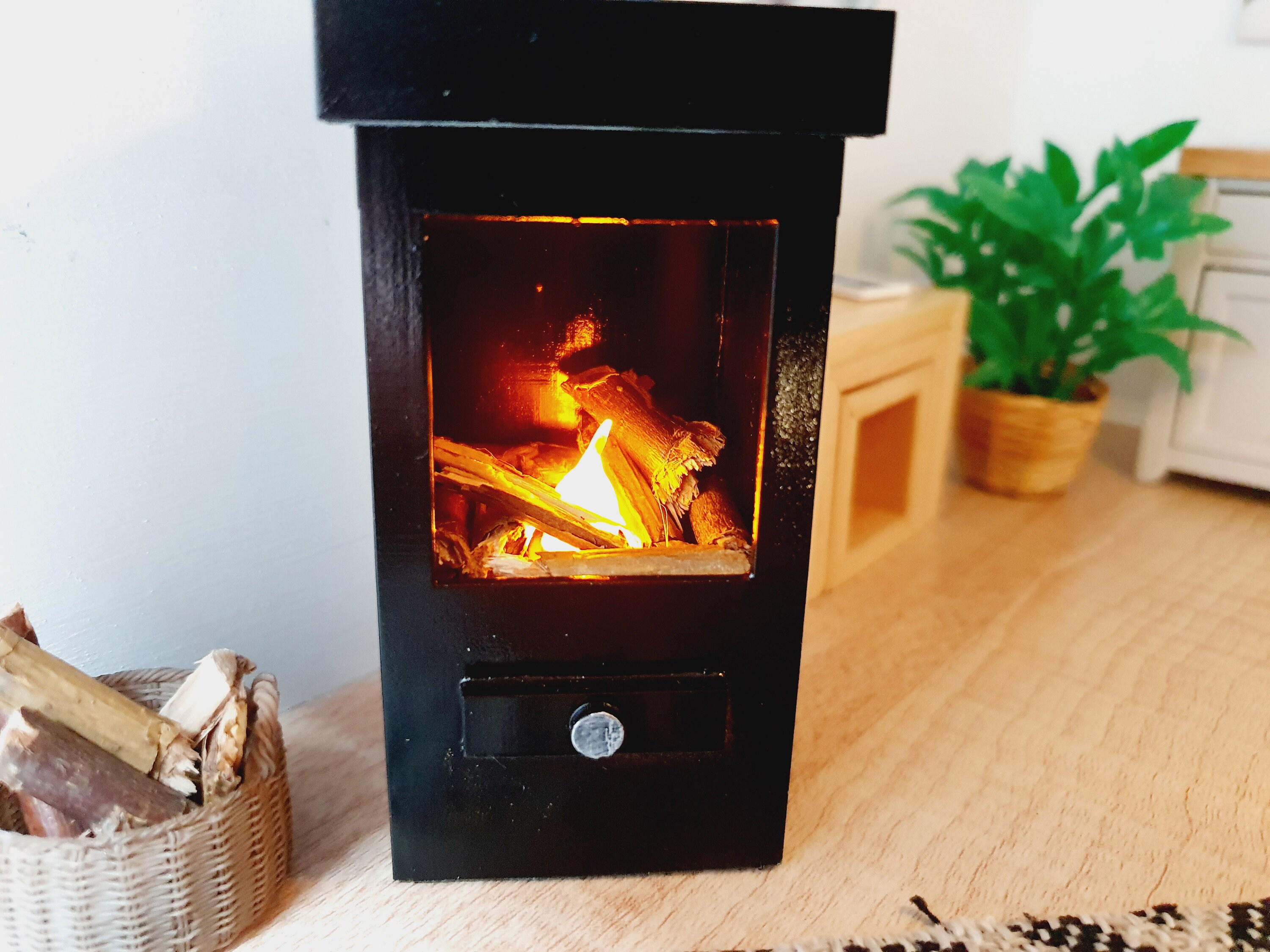 Dollhouse Modern Black Log Fire With Light, 1:12 Scale - Etsy