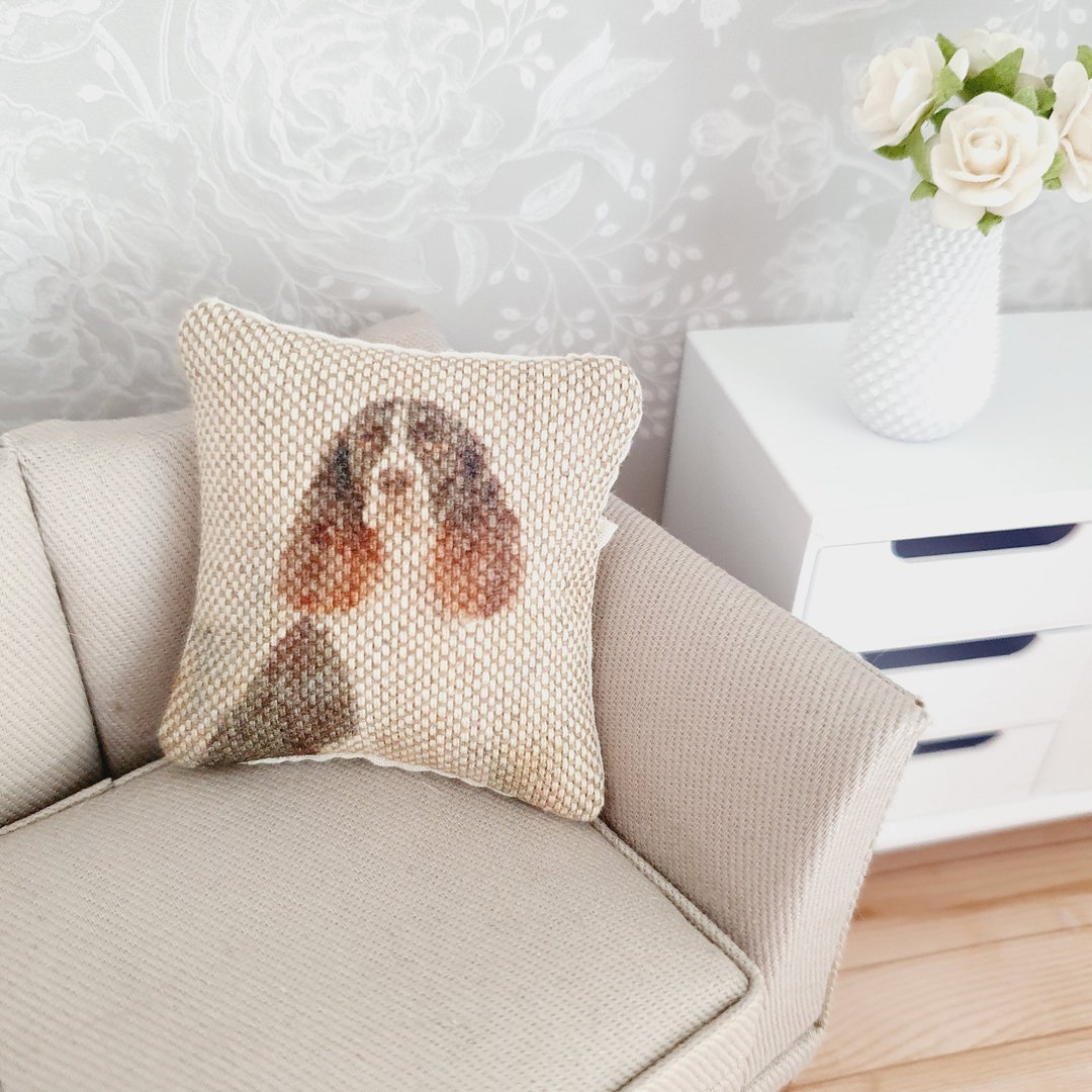 Dolls House Springer Spaniel Cushion: 1/12th Scale Miniature Pillow - Etsy
