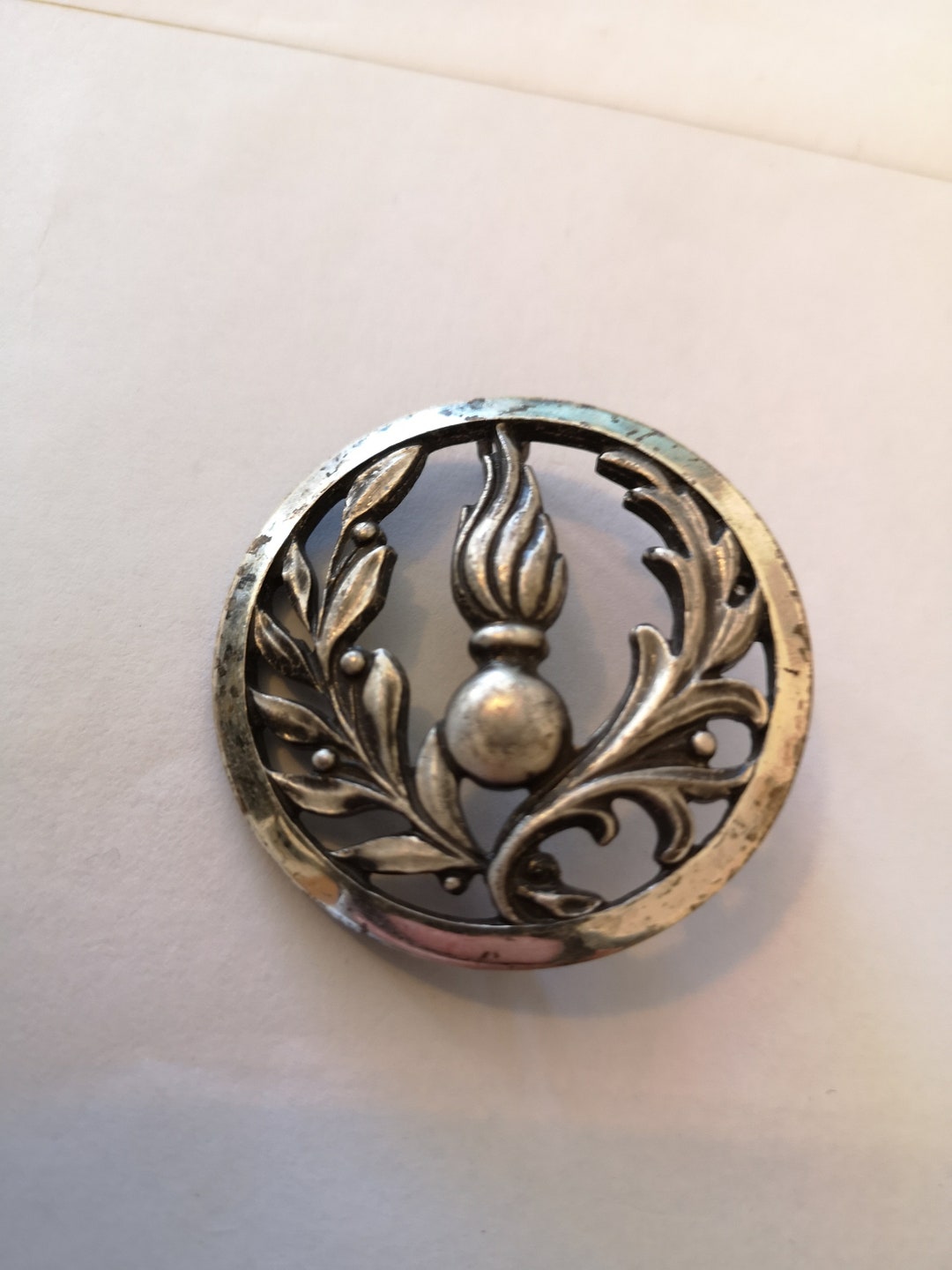 Signals Cap Badge, Military, Silver Toned Metal Flaming Orb and Wreaths ...