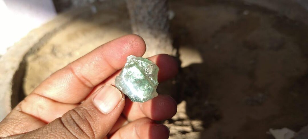 Natural Green Oregon Sunstone Rough: One Side Polished (62 Carat) - Etsy