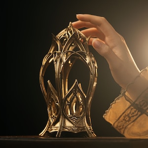 Laurelin Elven Lantern - Lord of the Rings-inspired Lamp - Etsy