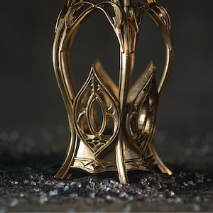 Laurelin Elven Lantern - Lord of the Rings-inspired Lamp - Etsy