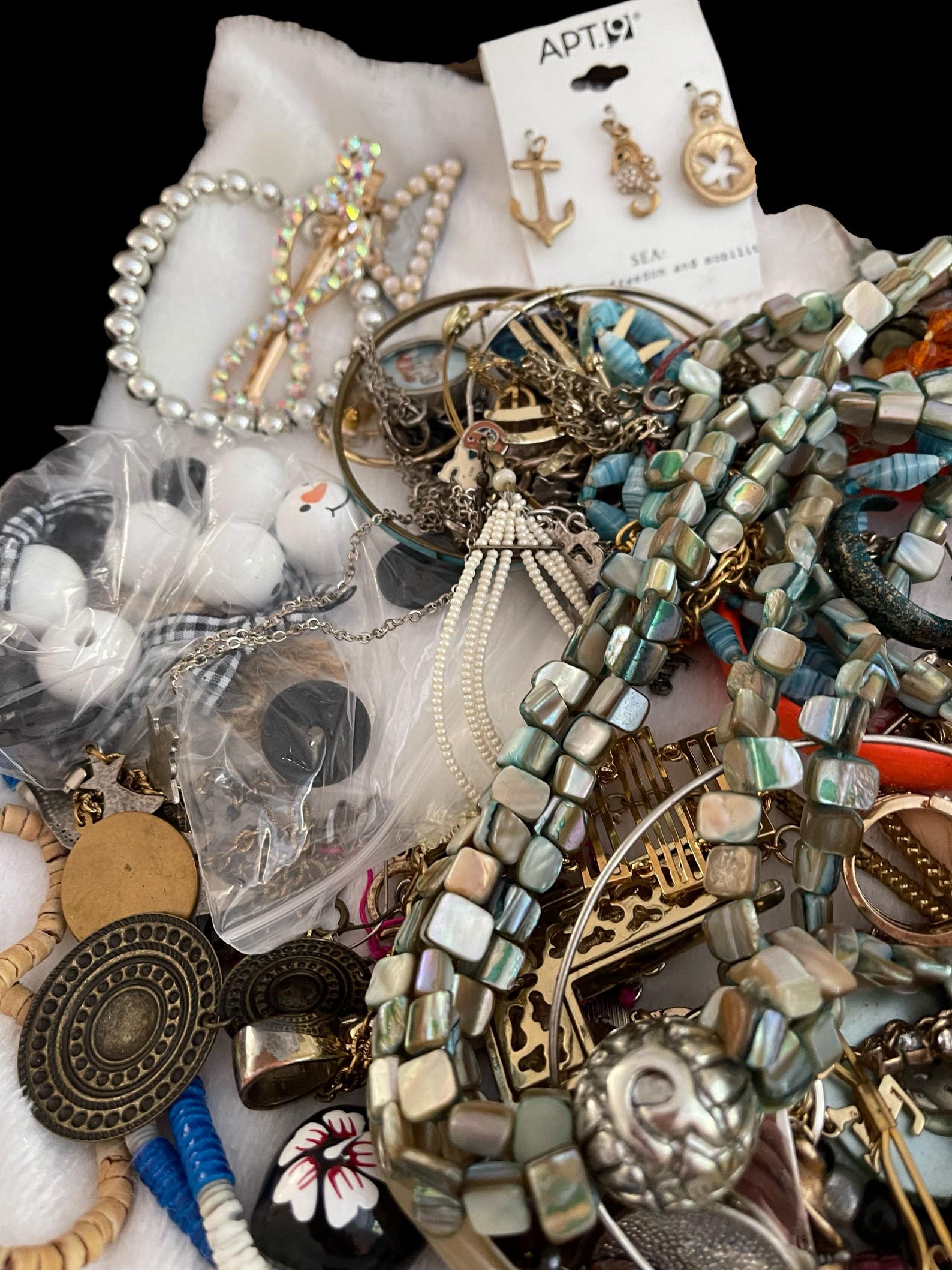 Over 2 Lbs of Junk Jewelry for Crafting and Jewelry Makers - Etsy