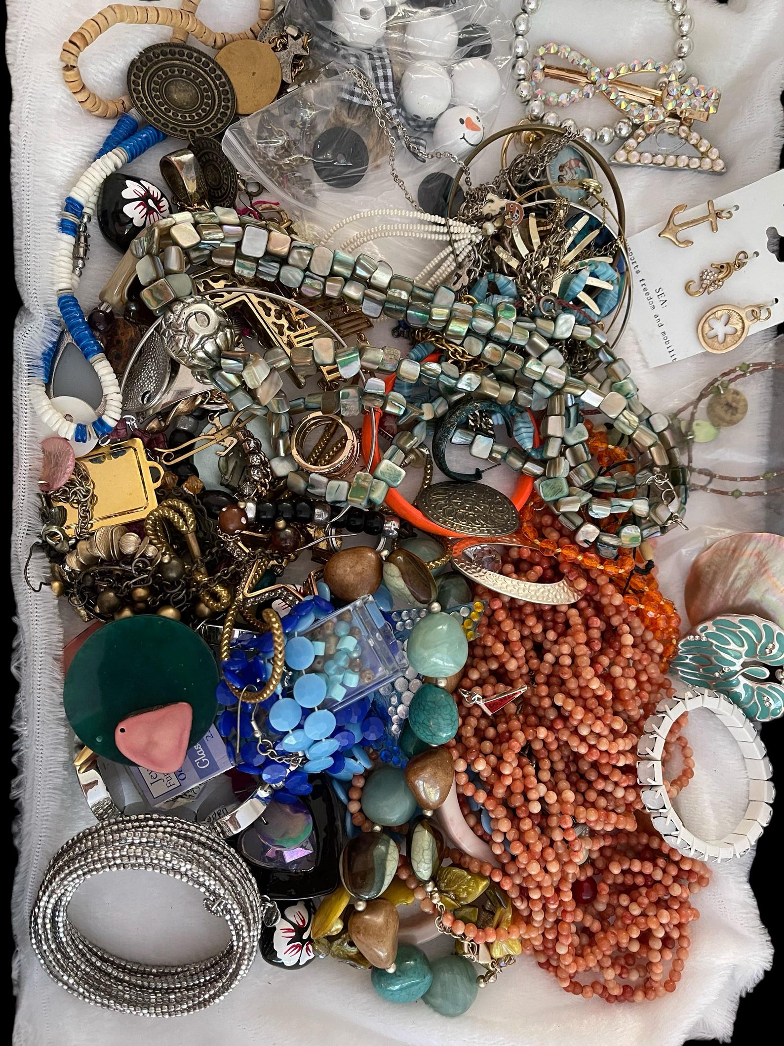 Over 2 Lbs of Junk Jewelry for Crafting and Jewelry Makers - Etsy