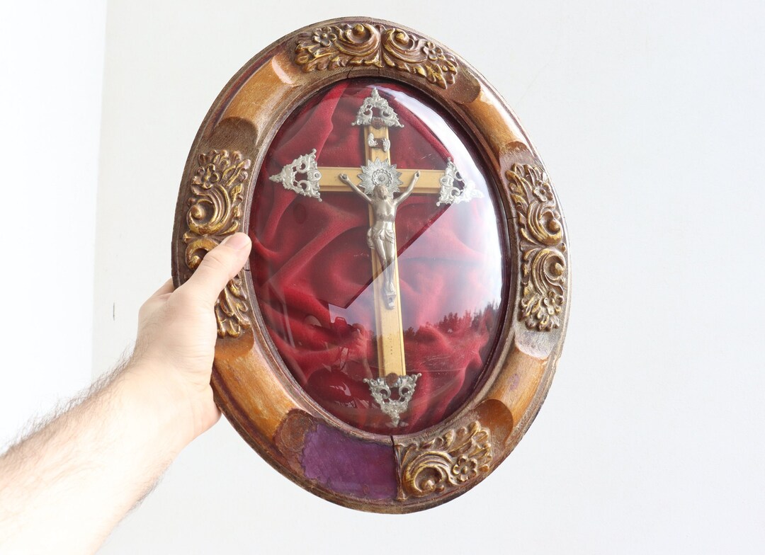 Antique Convex Glass Dome Crucifix Cross Oval Wooden Frame Red Velvet ...