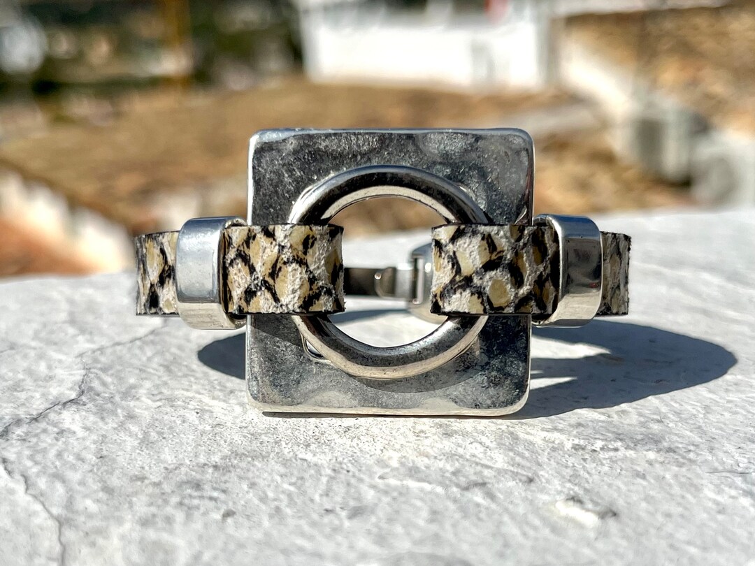 Silver and Leather Woman Bracelet, O-ring Bracelet, LUCERO MODEL ...