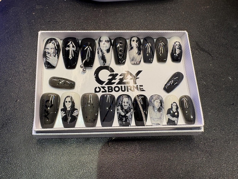20 X Full Set of Nails... OZZY OSBOURNE Shape and Length - Etsy