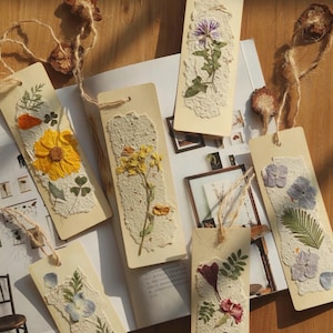 Pressed Dry Flowers and Leaves Bookmarks, Customized Design for You ...