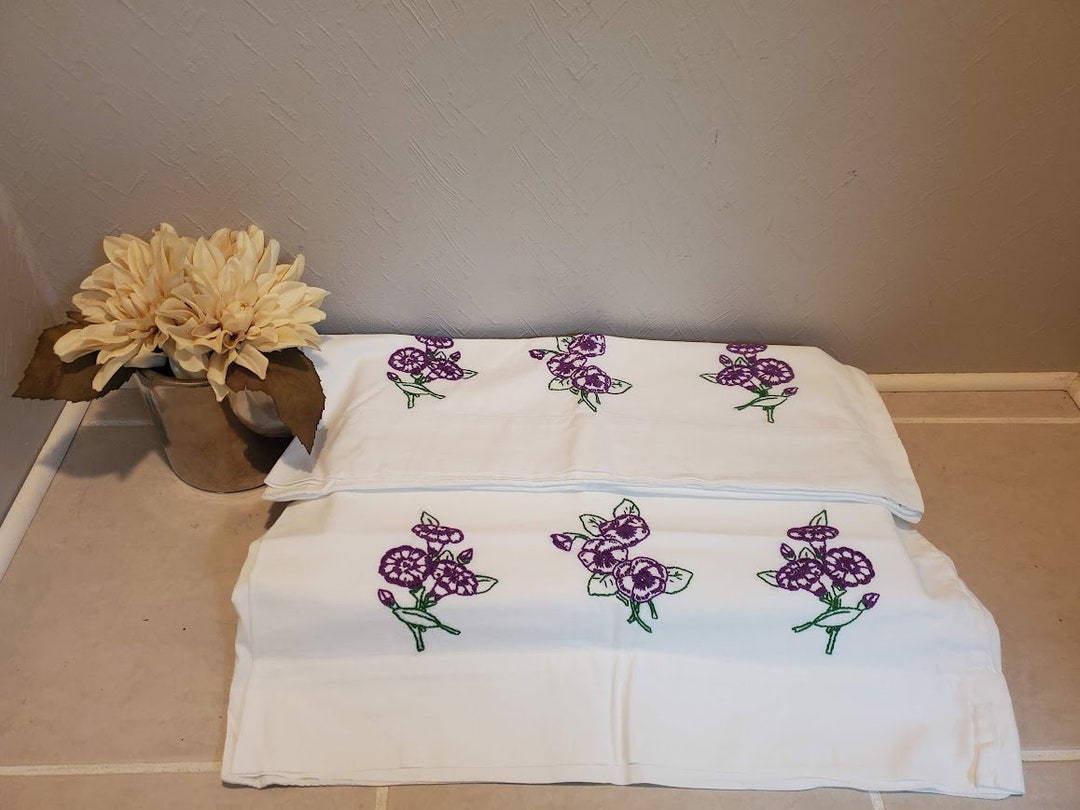 Vintage Purple Floral Embroidered Pillowcases - Set of 2 - Etsy