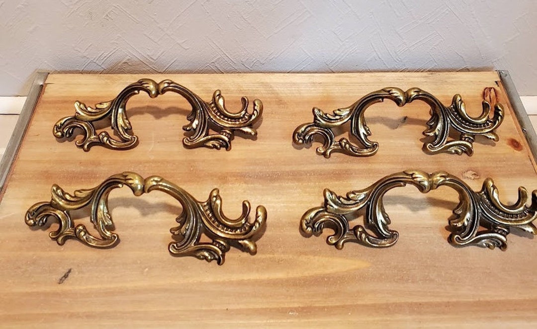 Vintage Antique Brass Victorian Drawer Pulls Cabinet Pulls Pull Handles ...