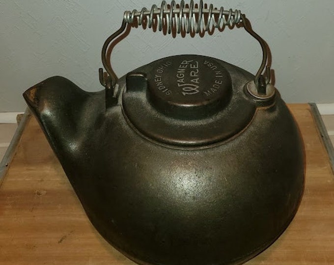 Antique Cast Iron Wagner Ware Kettle With Swivel Lid and Bird Spout - Etsy