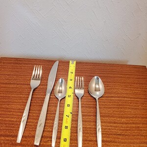 Vintage Retired Oneida Will O' Wisp Stainless Flatware - 9 Place Setting - Etsy