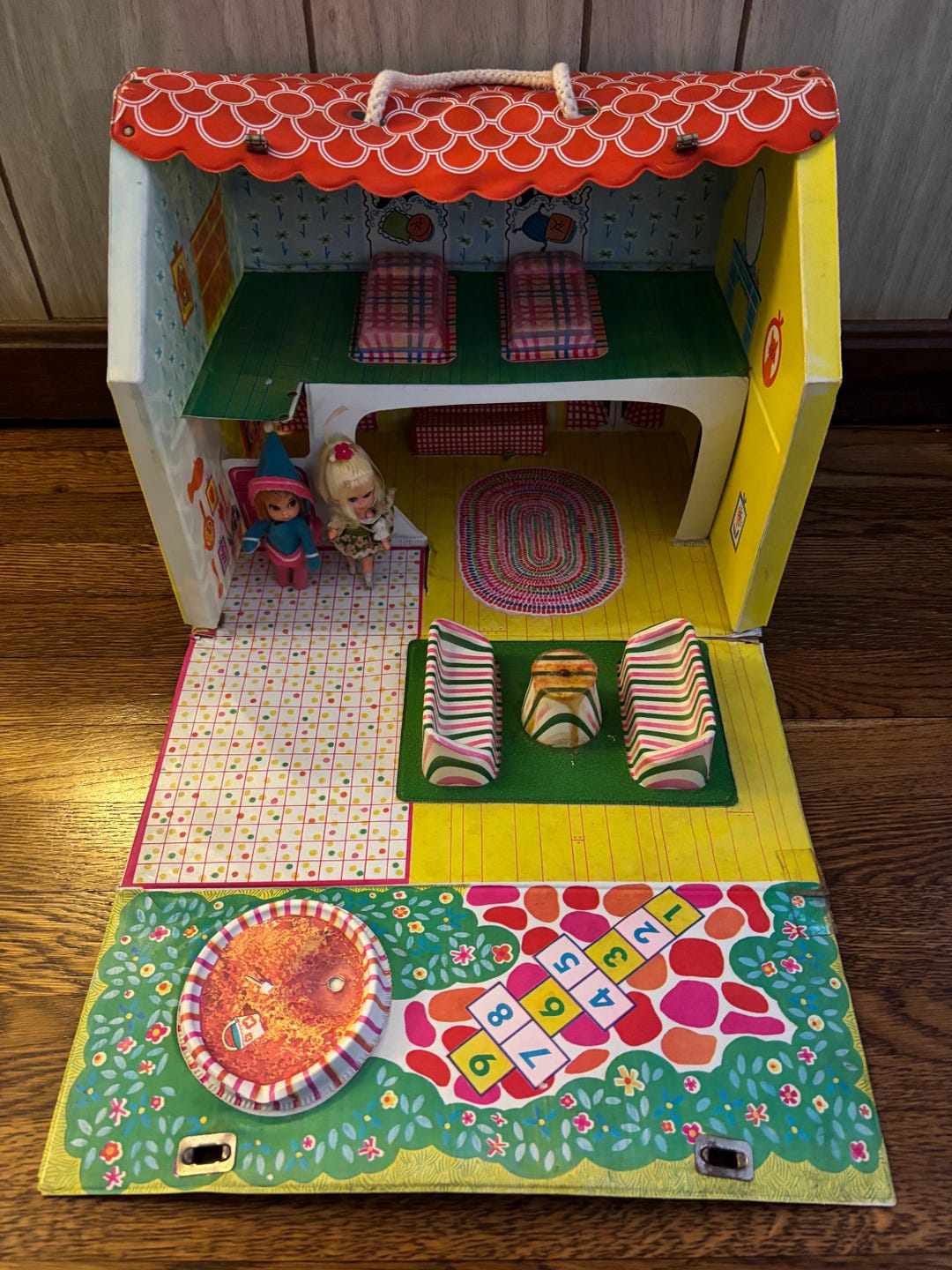 Mid Century MCM Little Kiddles Doll House Classics Cape Cod Foldup ...