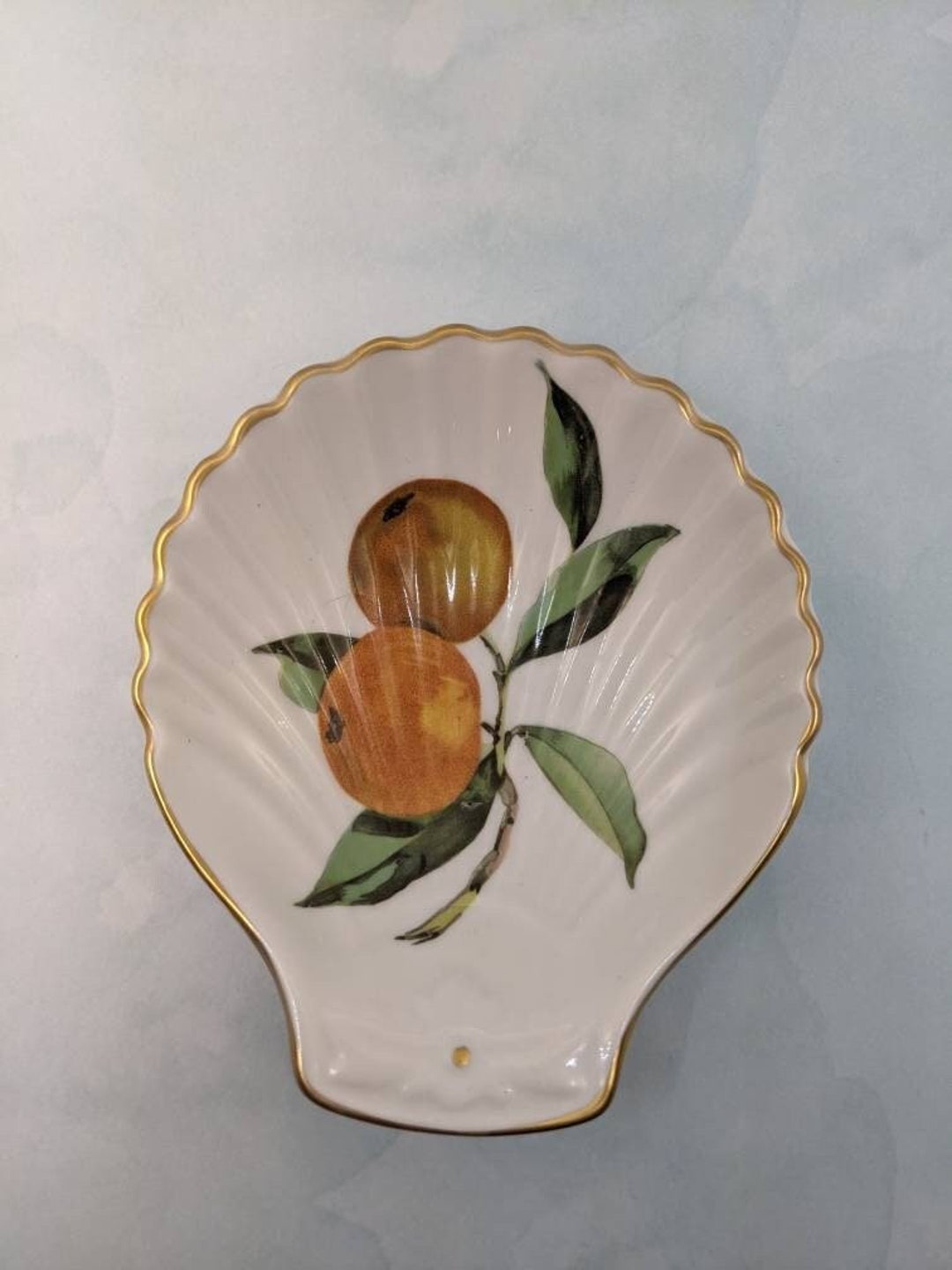 Royal Worcester Evesham Shell Shape Baking Dish Gold Rim Made is ...