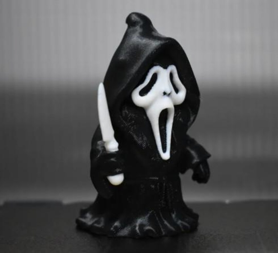 3D Printed Scream Gnome: Ghostface Inspired Horror Decor - Etsy