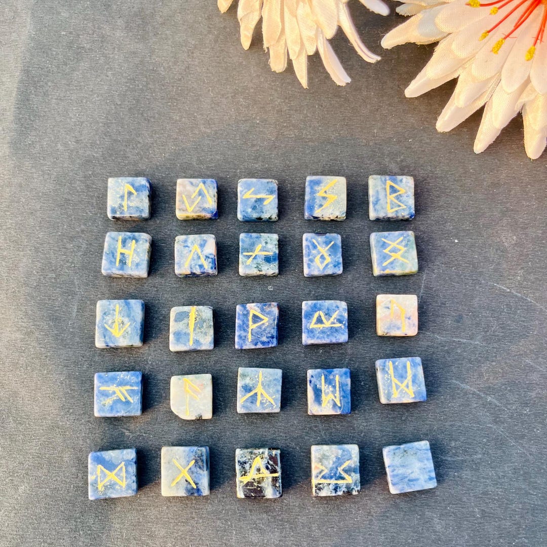 Lapis Lazuli Rune Set – Handcrafted Elder Futhark Runes With Velvet ...