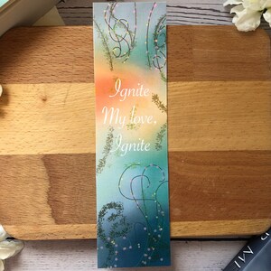 Shatter Me / Unravel Me / Ignite Me Bookmark - Etsy