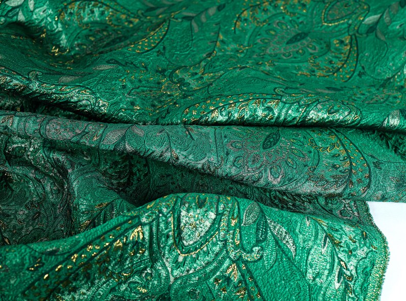 Tela clásica de brocado floral en relieve verde retro con detalles ...