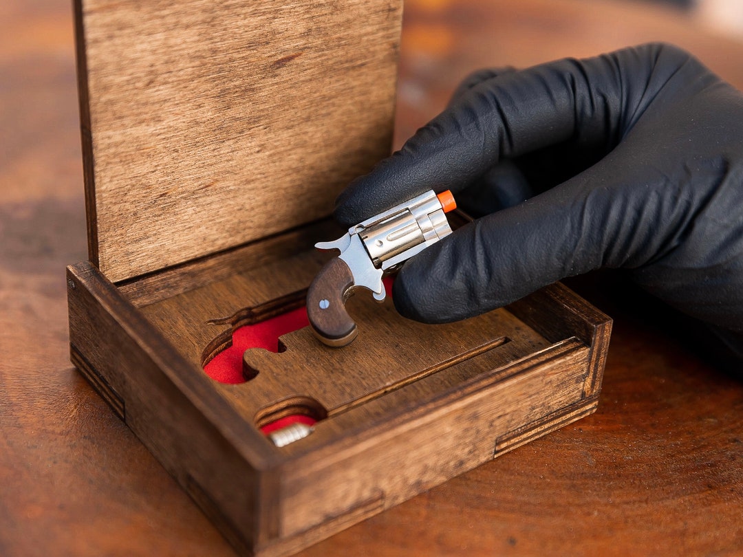 Revolver Replica North American Arms Mini Gun NAA Revolver 2mm Pinfire ...