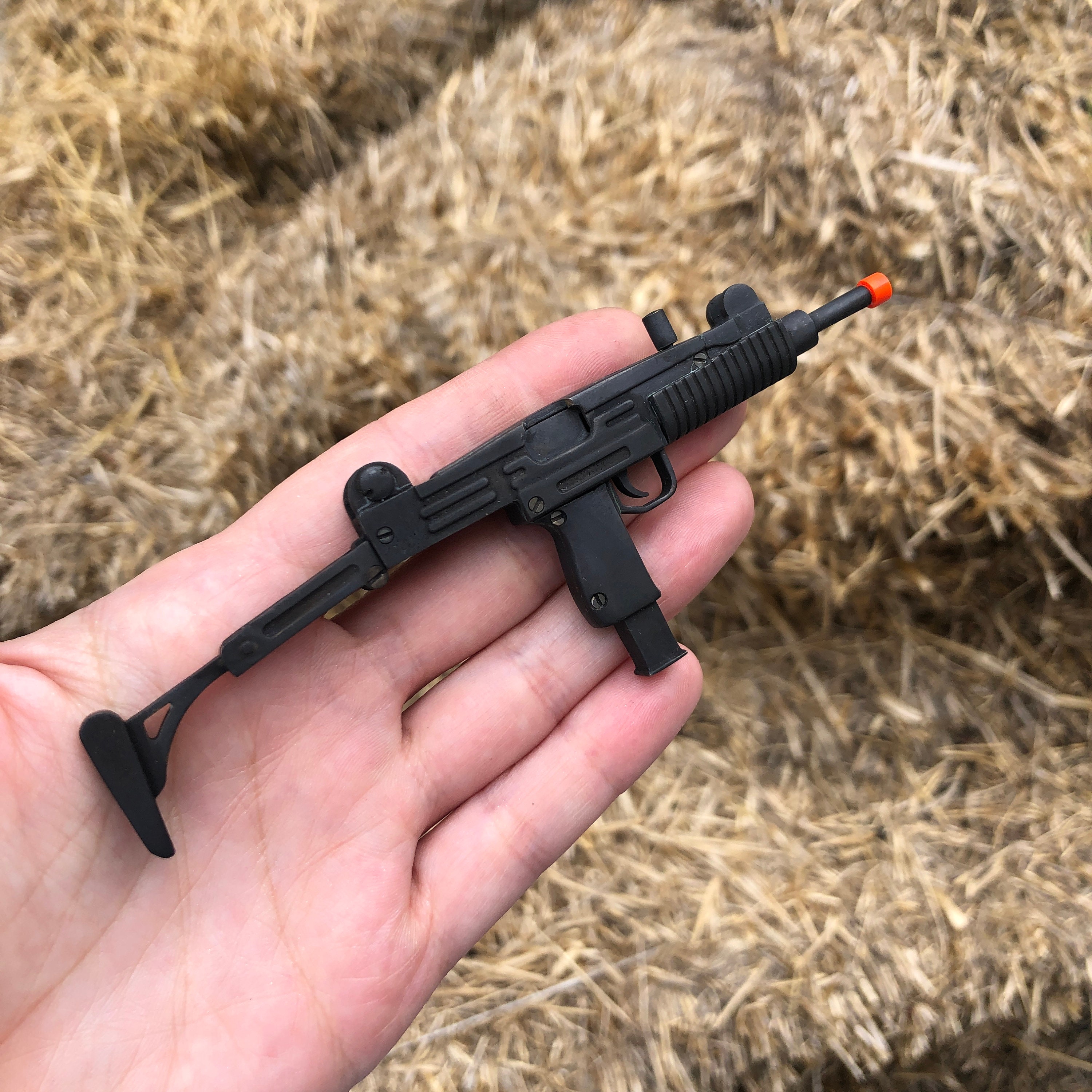 Miniature Uzi Submachine Gun Scale 1:5 Military Model Metal Scale Model ...