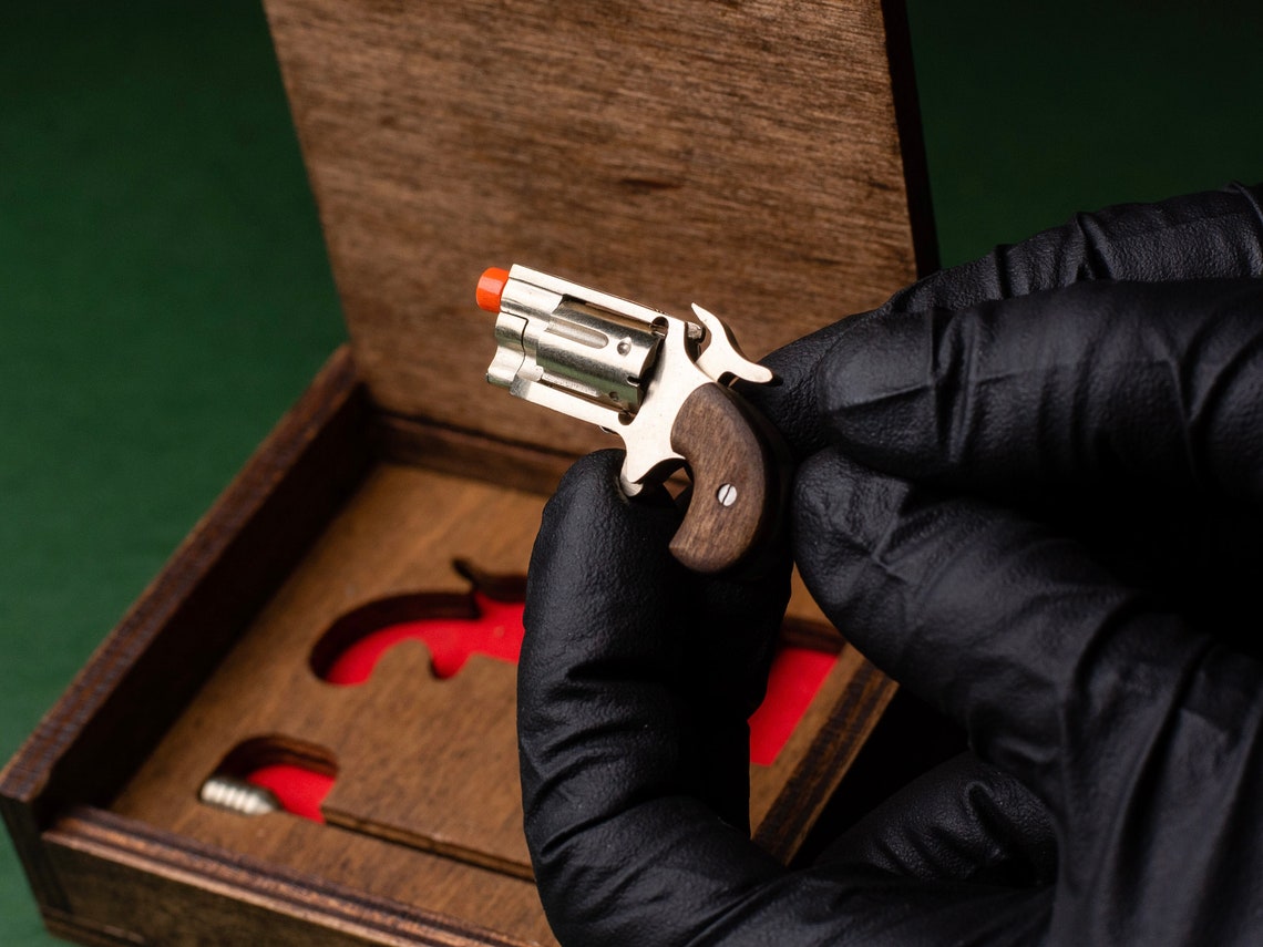 Revolver Replica North American Arms Mini Gun NAA Revolver 2mm Pinfire ...