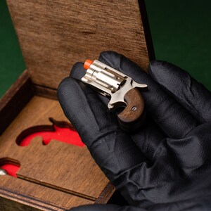 Revolver Replica North American Arms Mini Gun NAA Revolver 2mm Pinfire ...