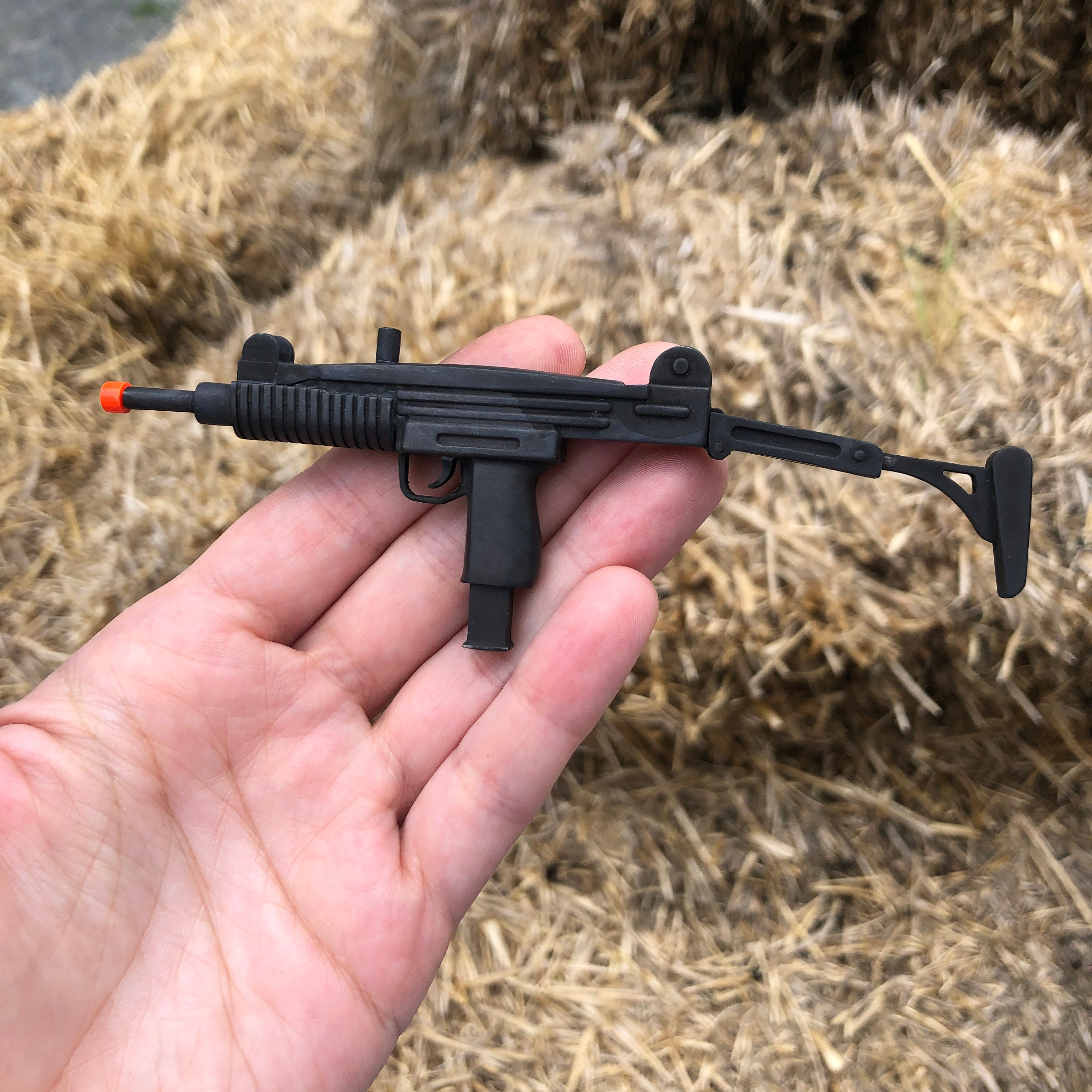 Miniature Uzi Submachine Gun Scale 1:5 Military Model Metal Scale Model ...