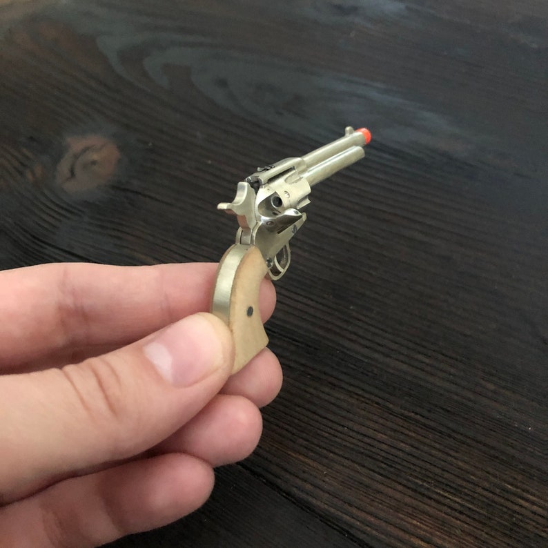 Revolver Colt Peacemaker — 2mm Cowboy Gun M1873 - Etsy