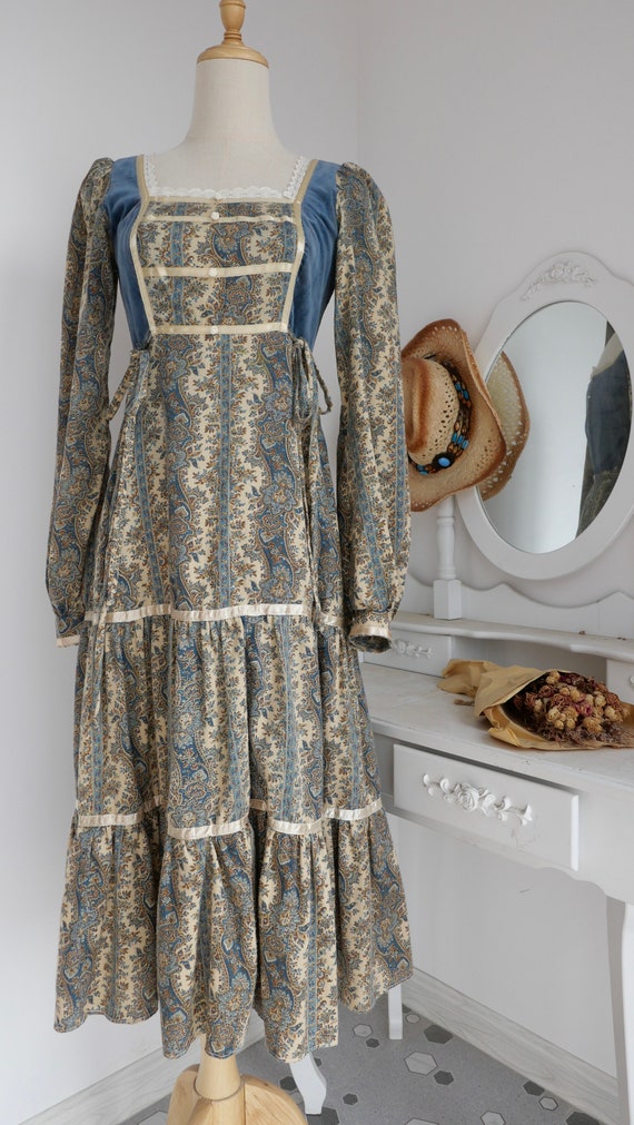 1970s Rare Gunne Sax Paisley Pattern Velveteen Prairi… - Gem