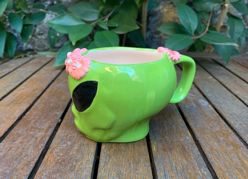 Groovy Alien With Flower Crown Mug Ceramic Coffee Cup Alien - Etsy