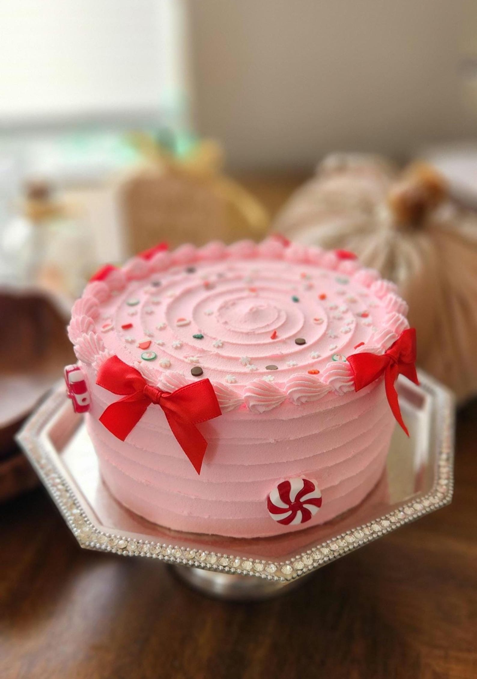 Peppermint Fake Bake Christmas Cake, Christmas Fake Cake, Christmas ...