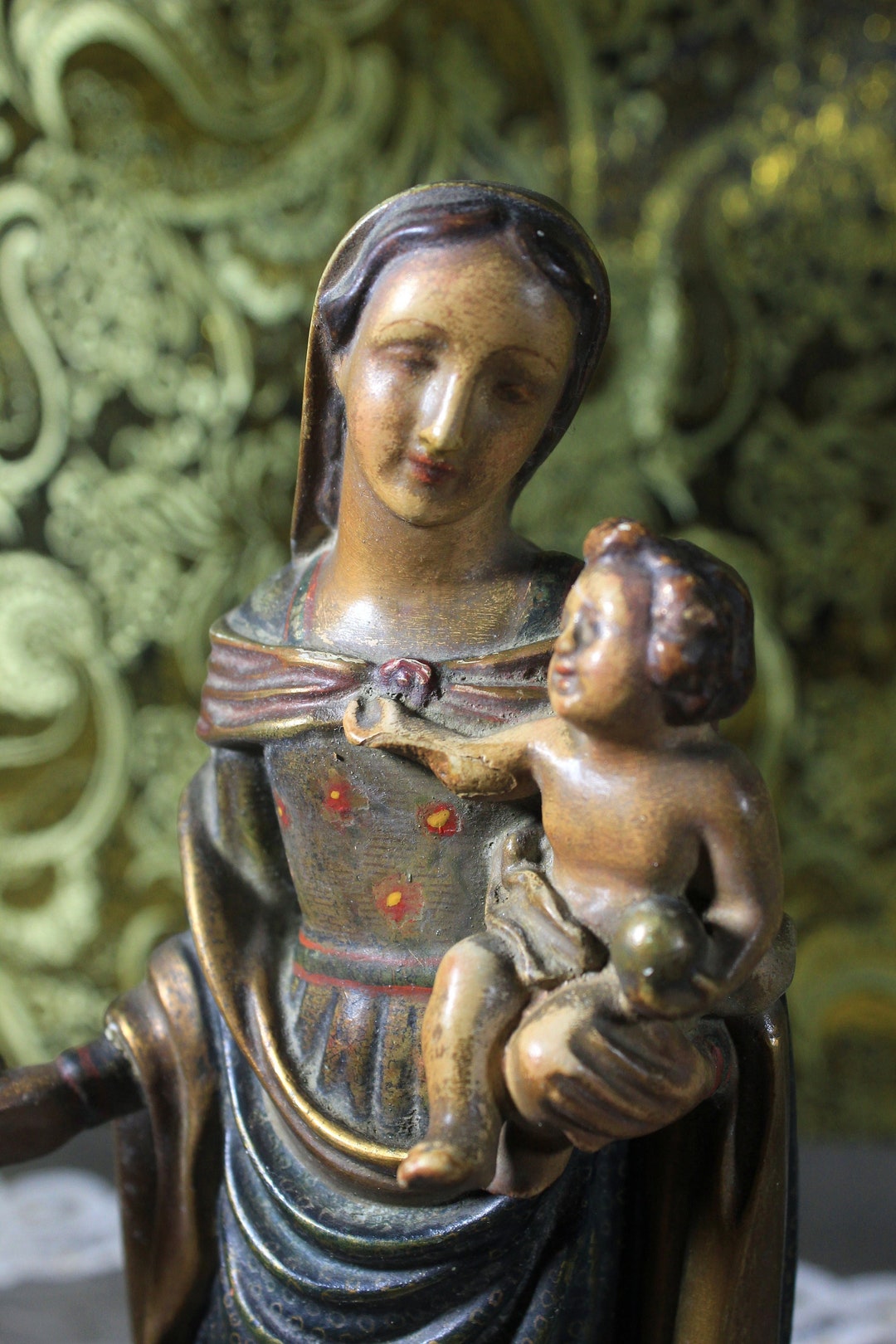 Ancient Madonna With Child, Plaster Madonna, Religious Figure ...