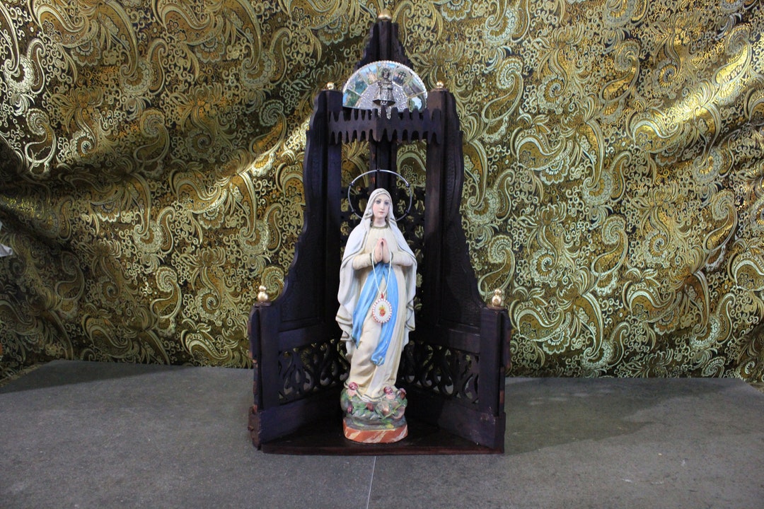 Chapel With Virgen De Lourdes, Wooden Chapel, Niche With Virgin, Old ...