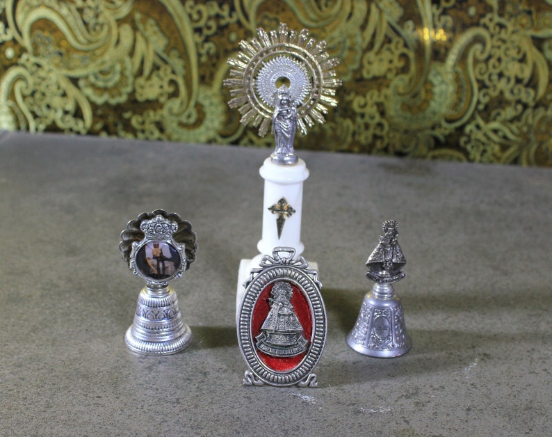 Conjunto Religioso Set 4 Elementos Religiosos Campanas Y - Etsy