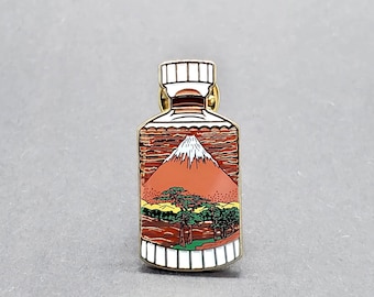 Japanese Whisky Enamel Pin // Whiskey Pins // Whisky | Etsy