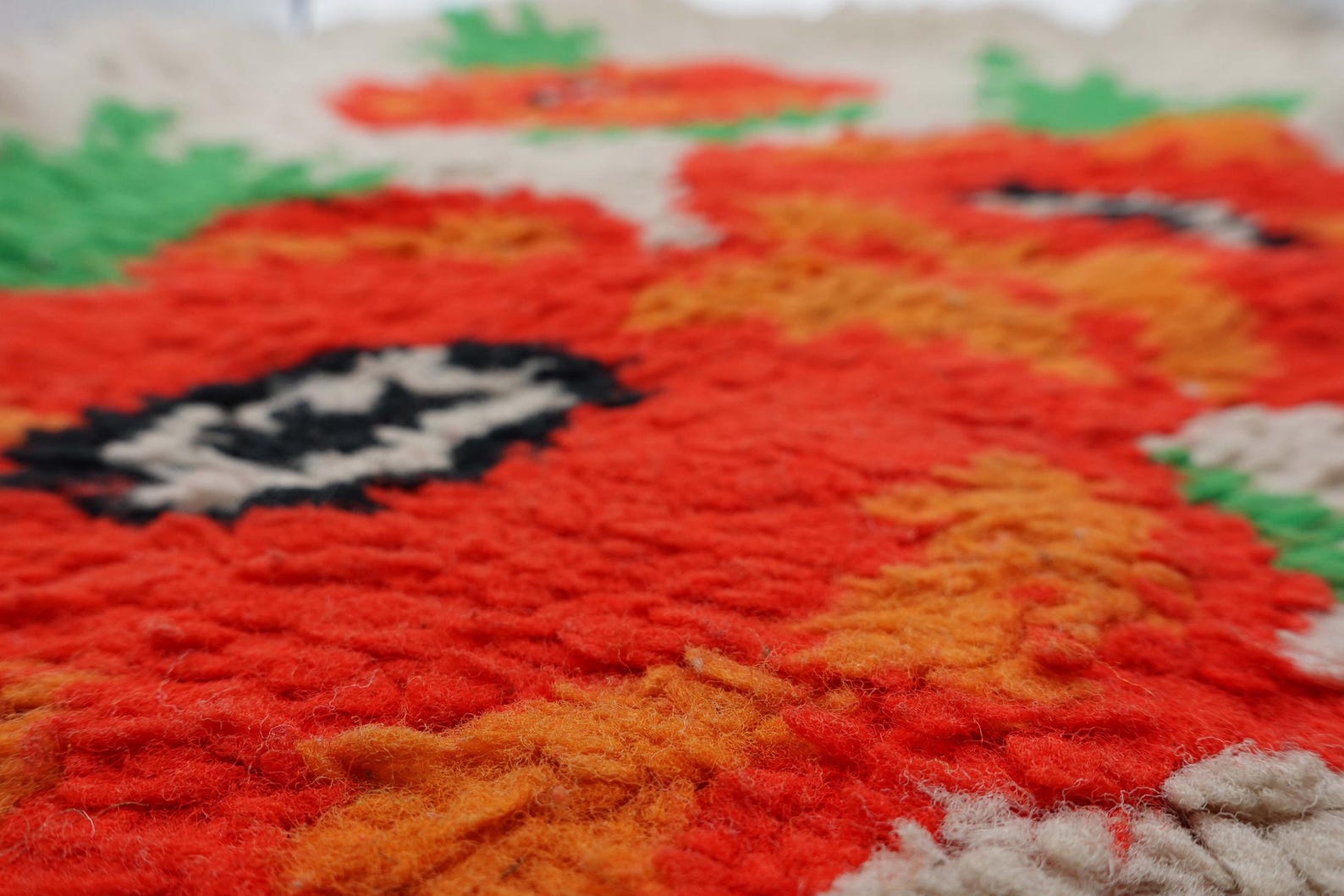 Vintage Latch Hook Rug Wall Hanging - Poppies - Tapestry - Wall Hanging ...