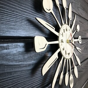 Kitchen Cutlery Wall Clock Gift for Men Women 5th Anniversary Gift ...