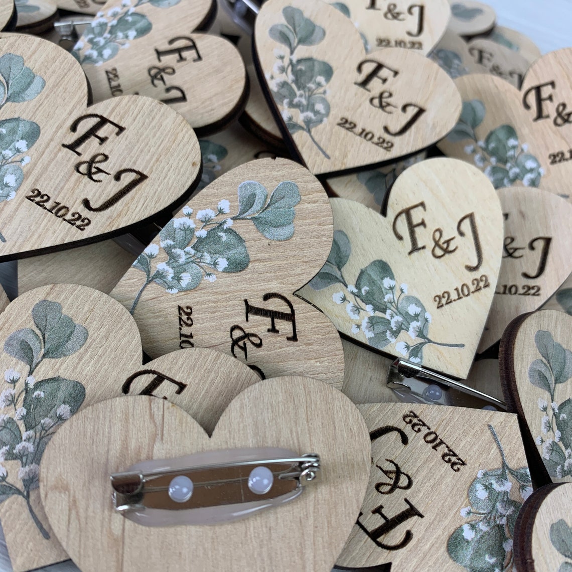 Personalized Wedding Pins for Guests Name Tags Wood Heart - Etsy