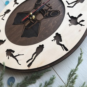 Scuba Diving Wall Clock Wooden Gift for Man Woman 5th Anniversary Scuba ...