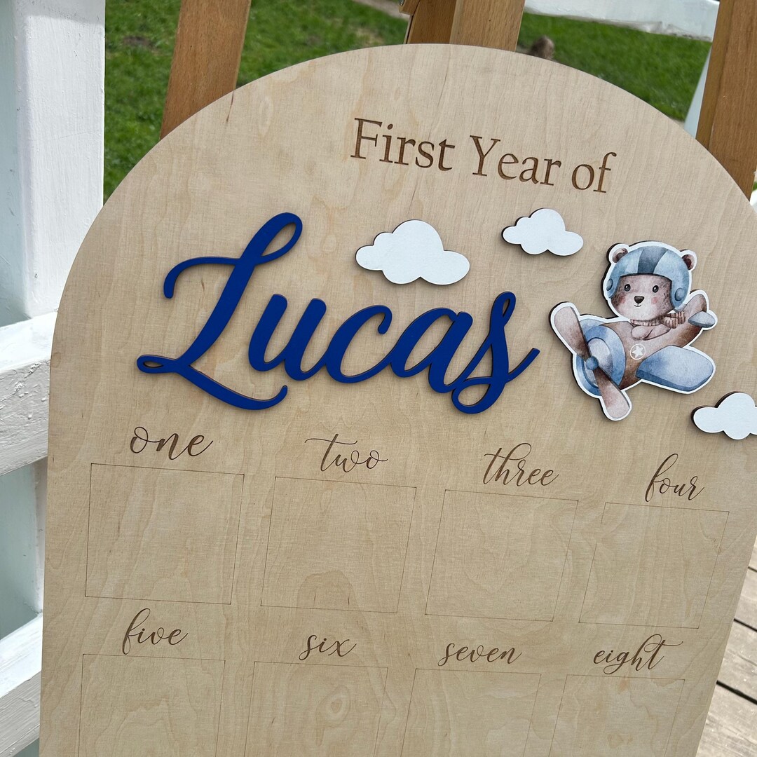 First Year Board for Baby Photos, Personalized Wooden Milestone Display ...